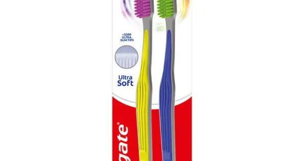 Colgate Ultra Soft Toothbrush Compact Head x2