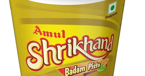 Amul Shrikhand Almond Pista 500 ml