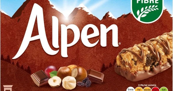 Alpen Fruit & Nut With Milk Chocolate 29g, Pack Of 10